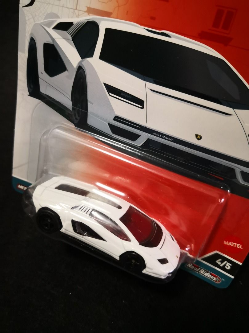 Hot Wheels Lamborghini Countach LPI 800-4 Spettacolare Premium Car ...