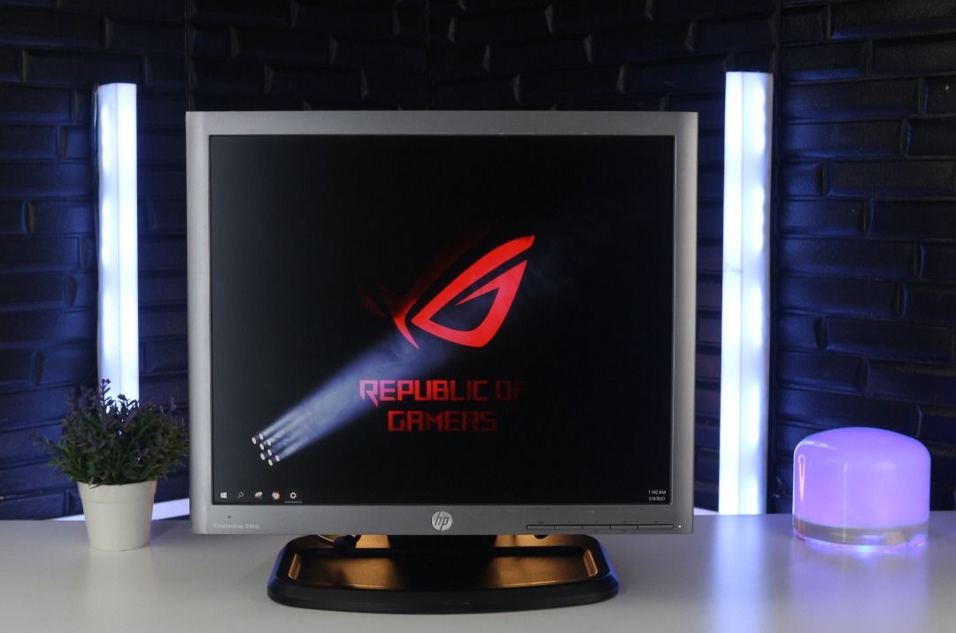 HP 19" SQUARE MONITOR NO STAND| 19 SQUARE IPS MON WITH STAND W ...