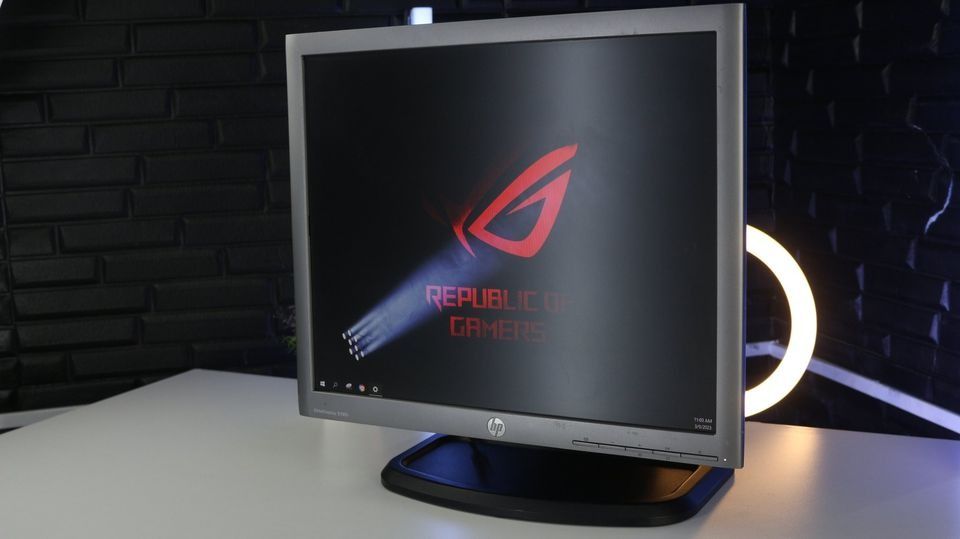 HP 19" SQUARE MONITOR NO STAND| 19 SQUARE IPS MON WITH STAND W ...