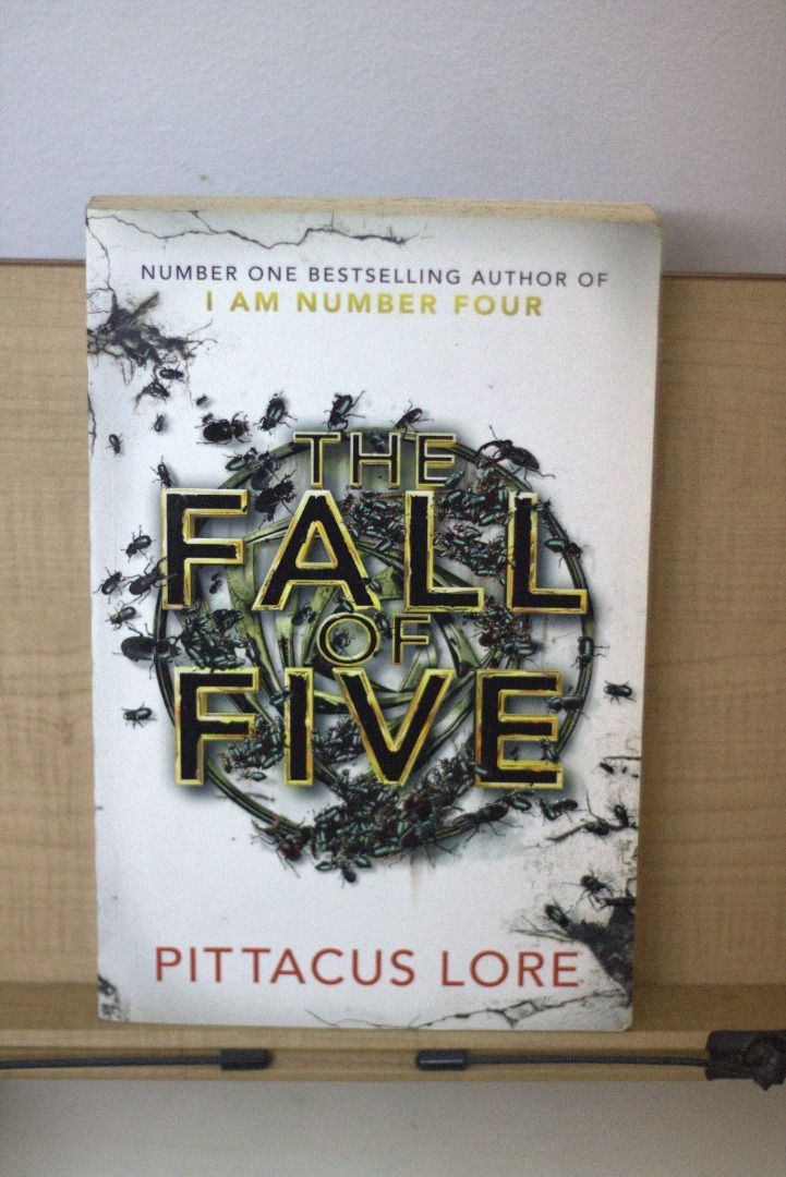I am Number Four books (The Fall of Five; The Fate of Ten), Hobbies ...