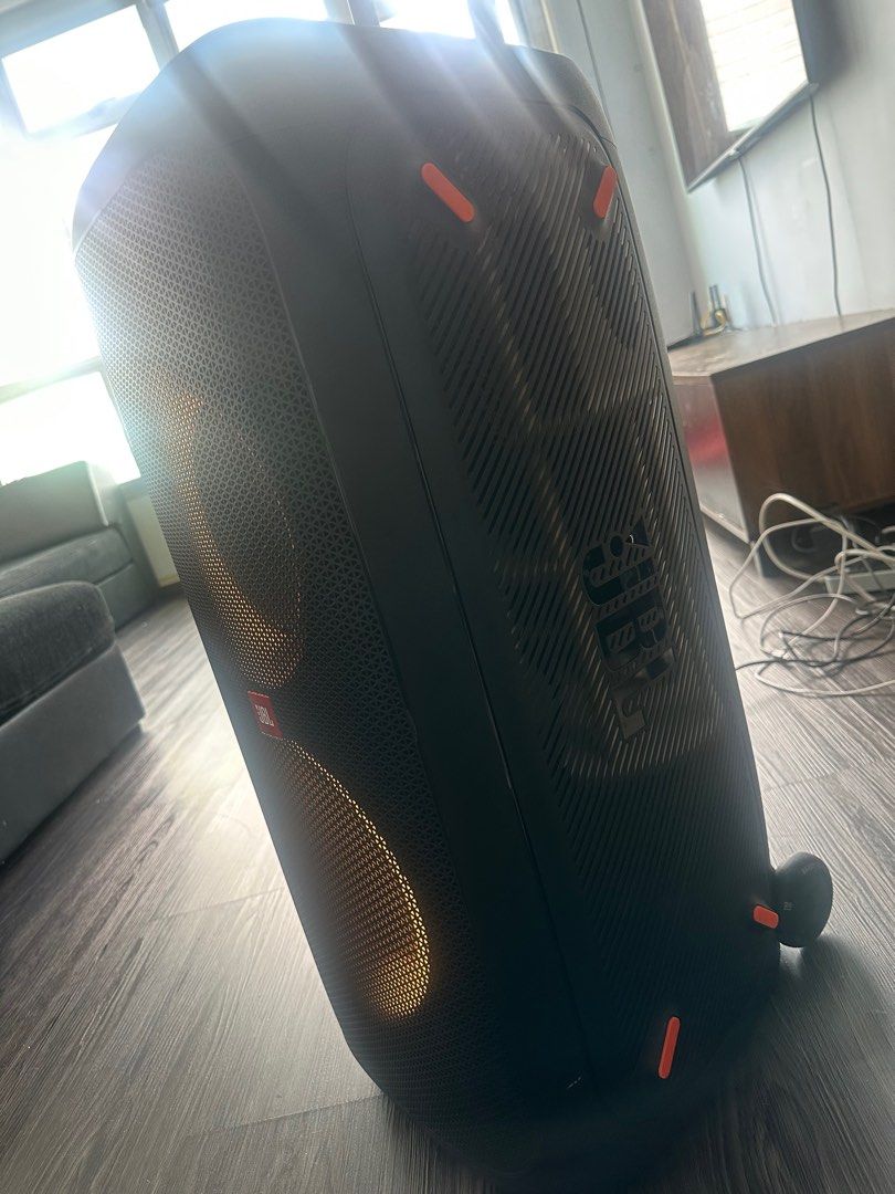 JBL Partybox 310, Audio, Soundbars, Speakers & Amplifiers on Carousell
