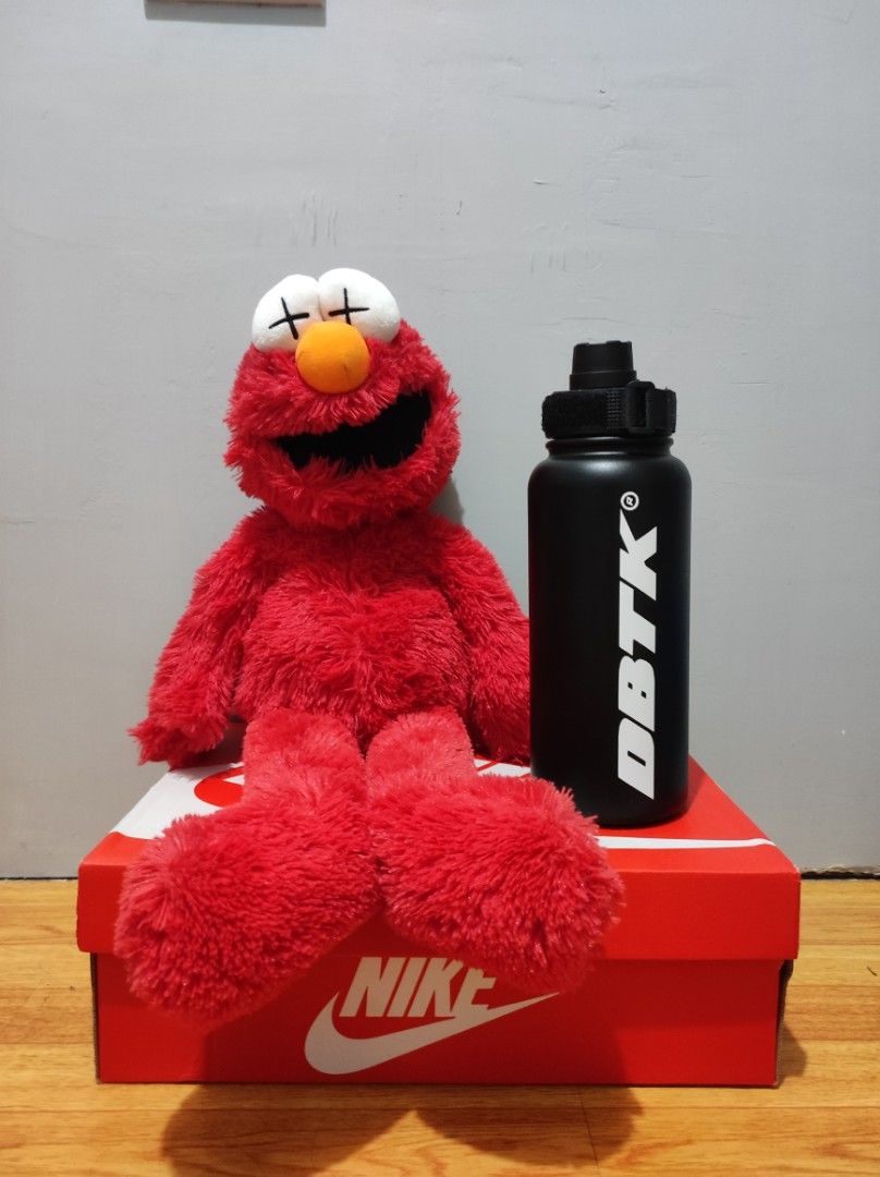 Kaws x Sesame Street Elmo (Sale or Swap Bike Parts), Hobbies & Toys ...