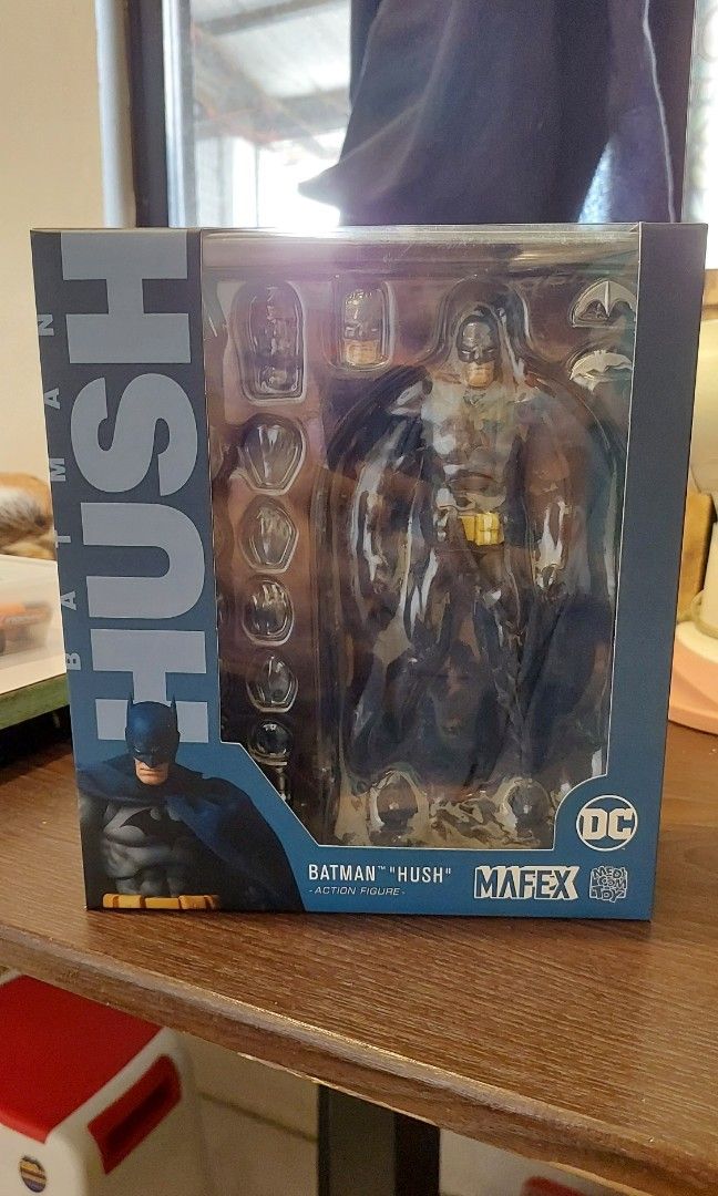 Mafex batman hush version 1 BIB, Hobbies & Toys, Toys & Games on Carousell