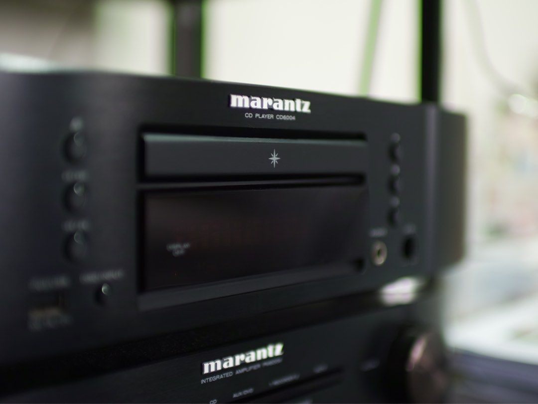 Marantz PM6004 Integrated Amplifier and Marantz CD6004, Audio ...