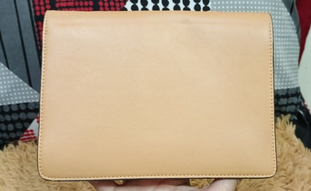 Maverick & Co. 2way bag, Women's Fashion, Bags & Wallets, Cross-body ...