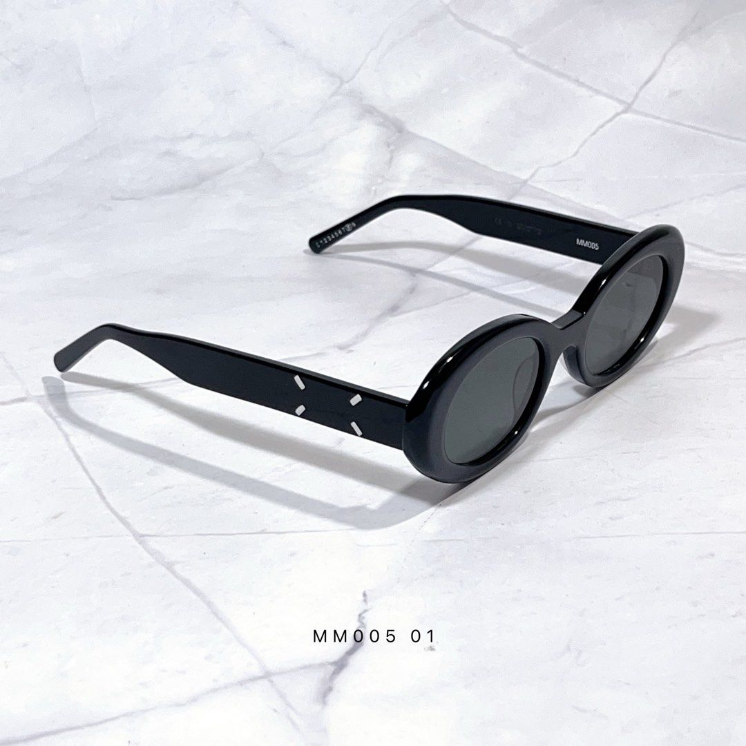 MM005 01 | Gentle Monster X Maison Margiela Suglasses | 52-23-145, Women's Fashion, Watches ...