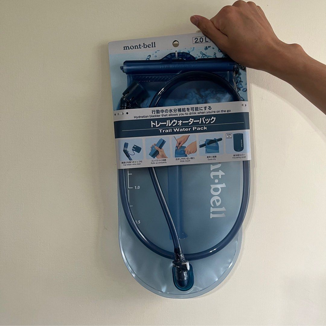 全新montbell Trail Water Pack 2L登山/越野跑/馬拉松/水袋, 哩哩扣扣, 其他在旋轉拍賣