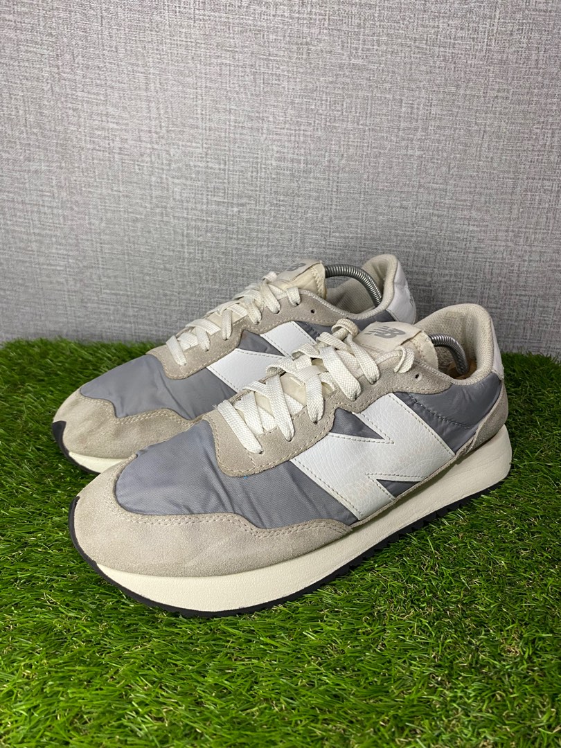 New Balance 237, Men's Fashion, Footwear, Sneakers on Carousell