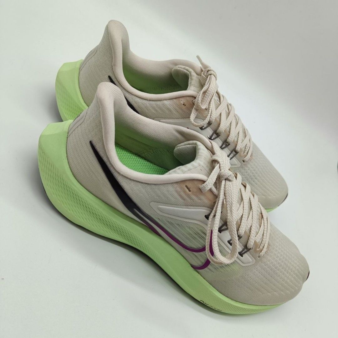 Nike Air Zoom Pegasus 39, Women's Fashion, Footwear, Shoe inserts on ...