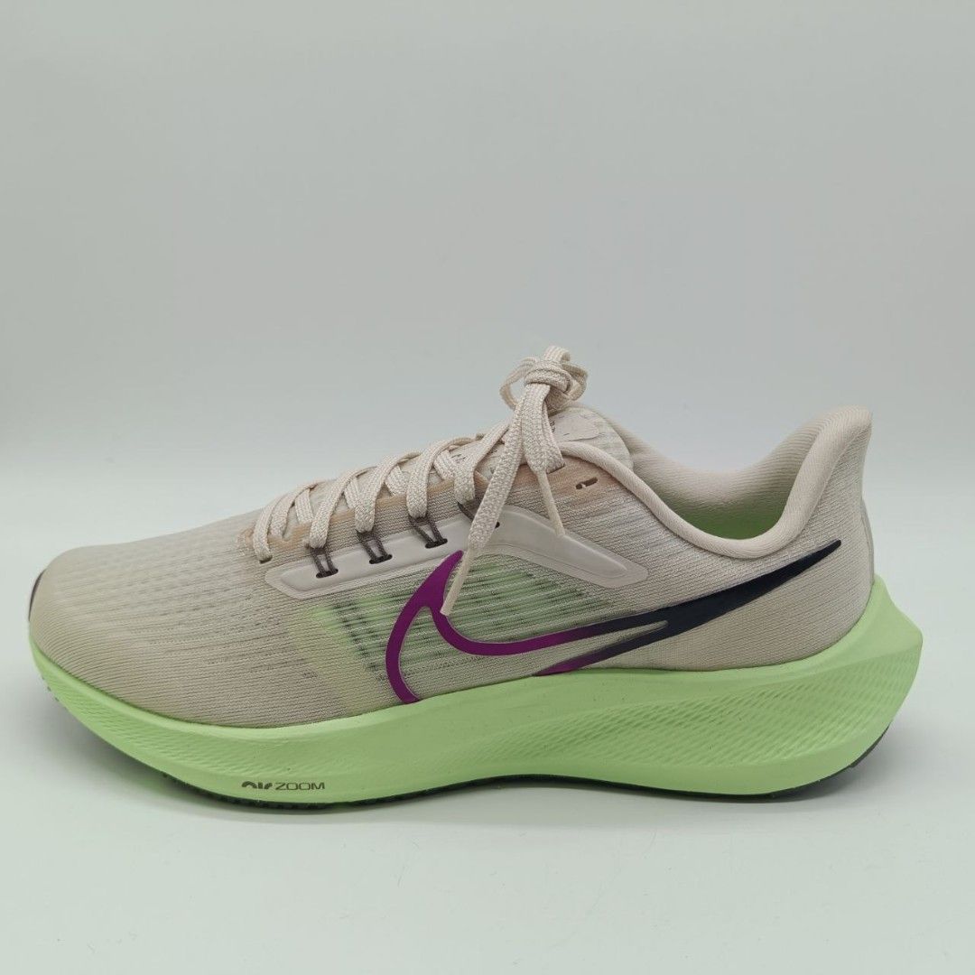 Nike Air Zoom Pegasus 39, Women's Fashion, Footwear, Shoe inserts on ...