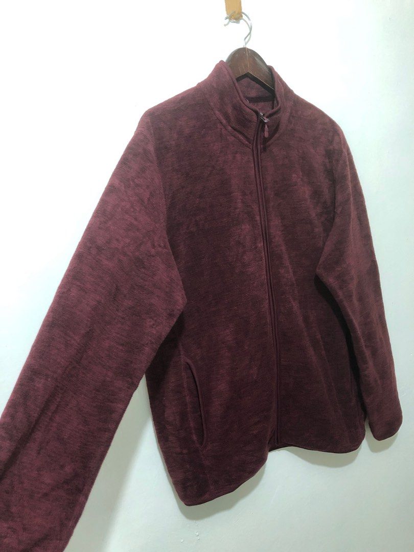 Original UNIQLO Maroon Fleece Jacket, Men's Fashion, Coats, Jackets and ...