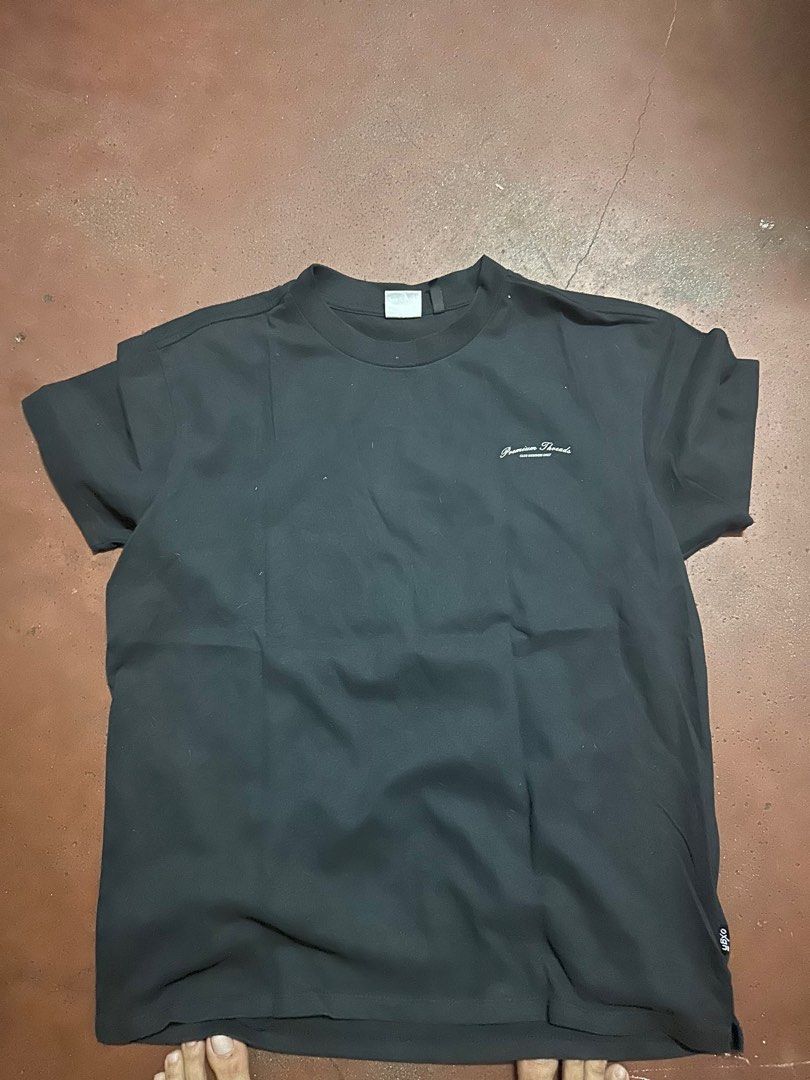 Oxygen tshirt, Men's Fashion, Tops & Sets, Tshirts & Polo Shirts on ...