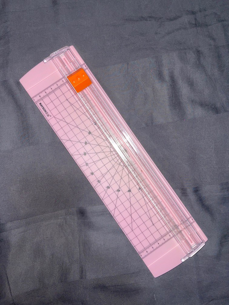 Paper cutting tool, Hobbies & Toys, Stationery & Craft, Other ...