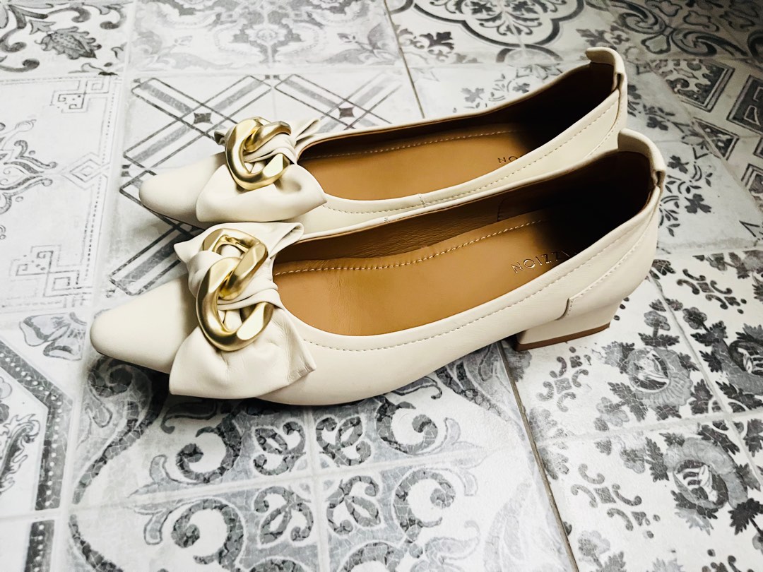 Pazzion shoes, Women's Fashion, Footwear, Flats on Carousell