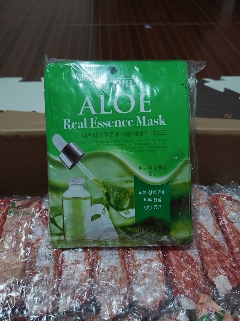 Real Essence Mask (Aloe), Beauty & Personal Care, Face, Face Care on ...