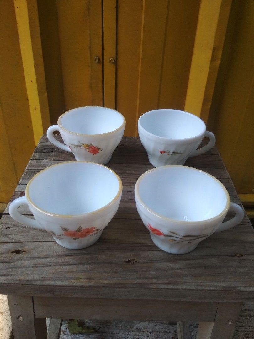 Set Cangkir teh / kopi keramik motif bunga, Kitchen & Appliances di ...