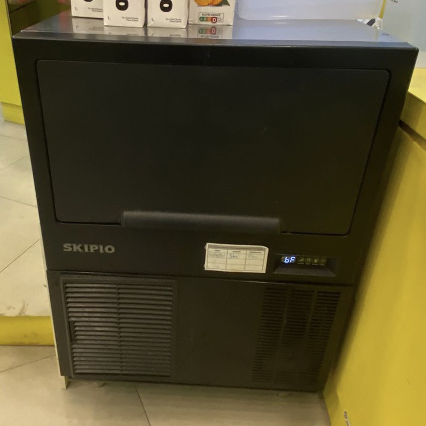 Skipio SIM-100A Ice Maker, TV & Home Appliances, Kitchen Appliances, Other Kitchen Appliances on ...