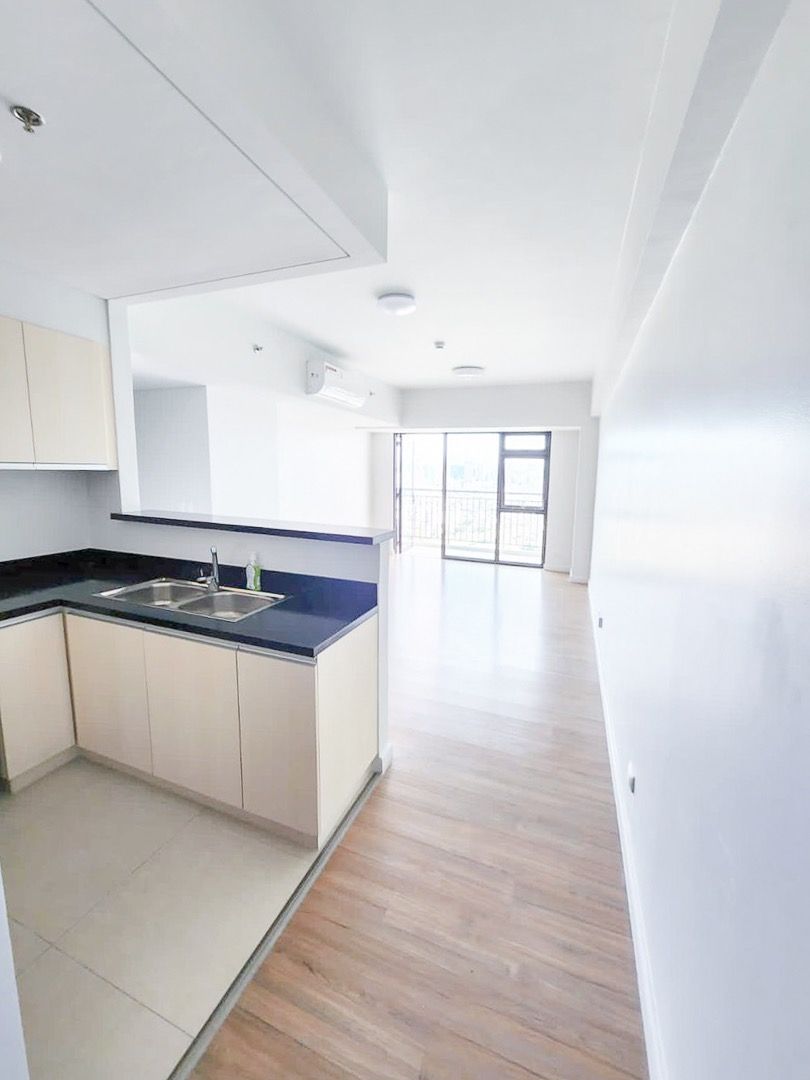 Solstice Tower| 2 bedroom with 1 parking | Circuit, Makati City ...