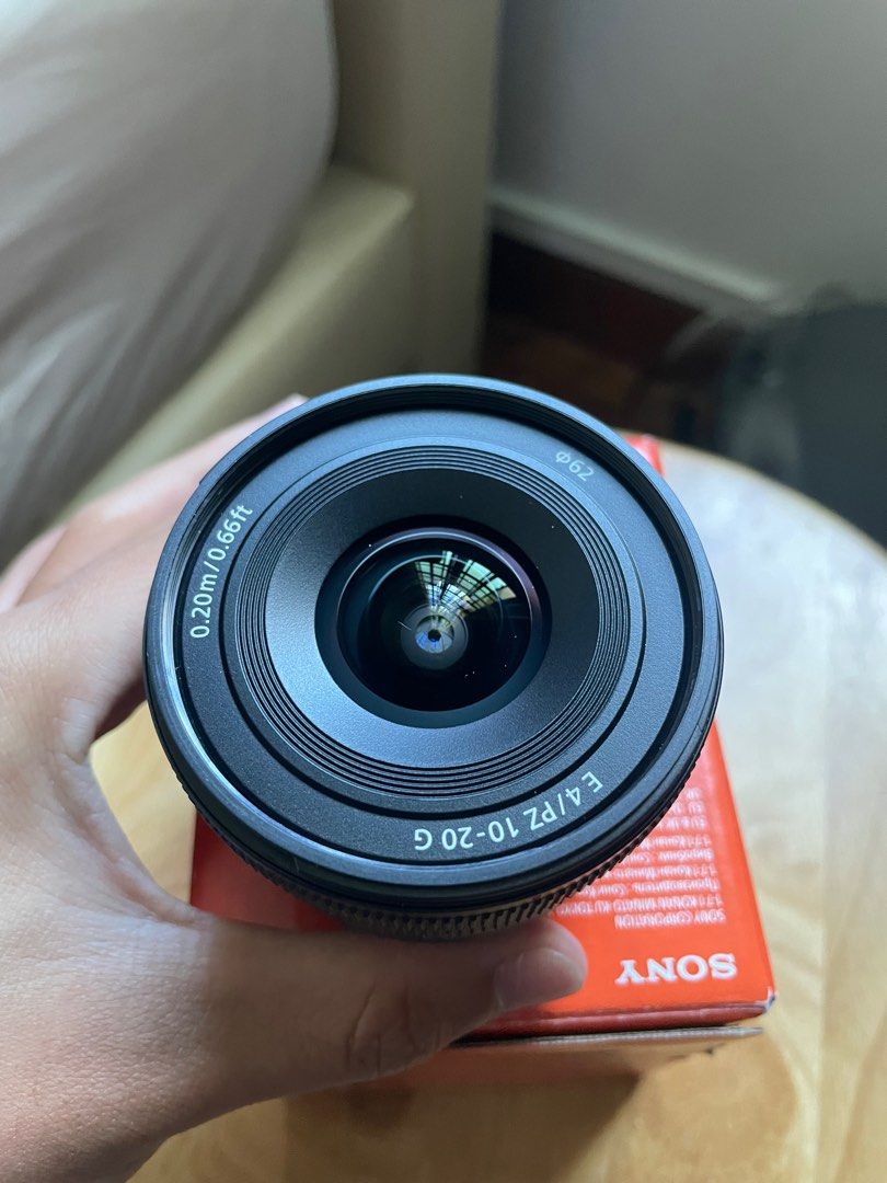 Sony 10-20 f4 PZ Lens, Photography, Lens & Kits on Carousell
