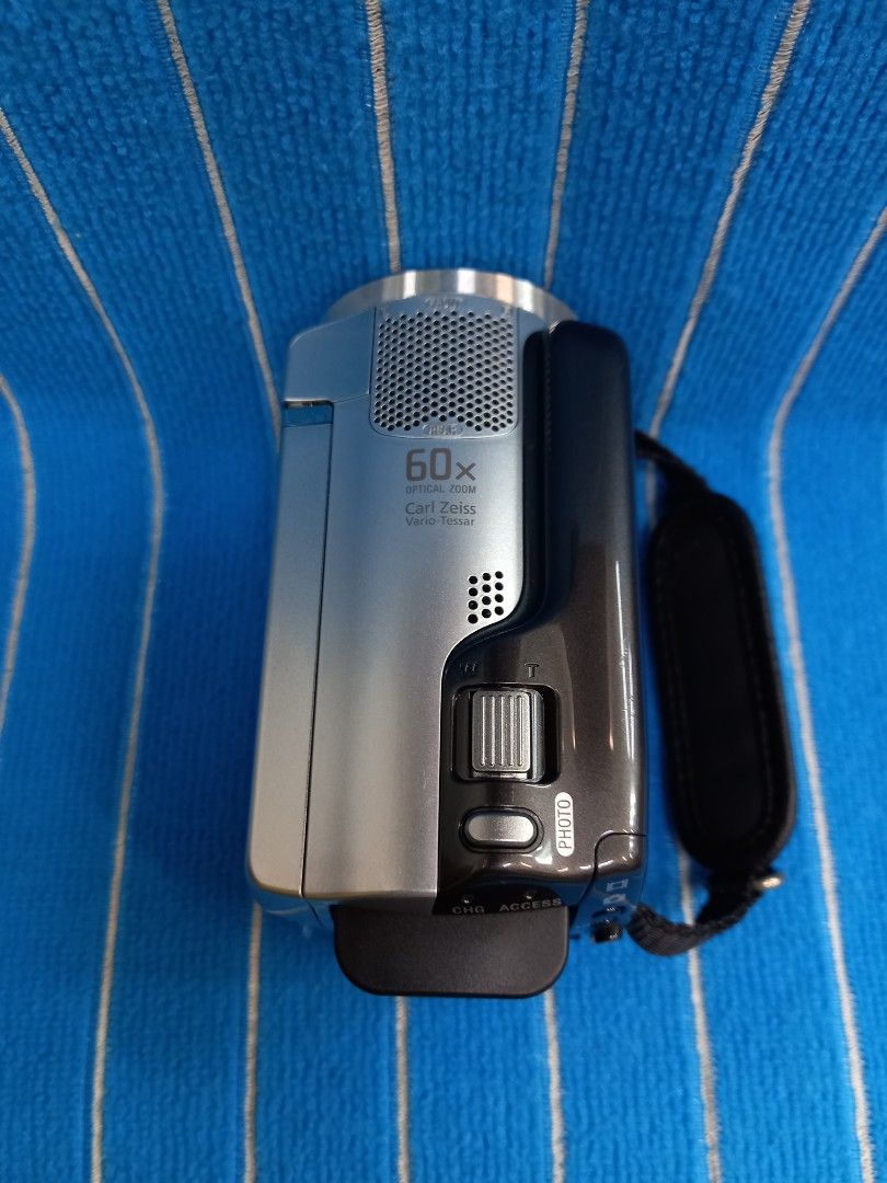 Sony Handycam SR67, Photography, Video Cameras on Carousell