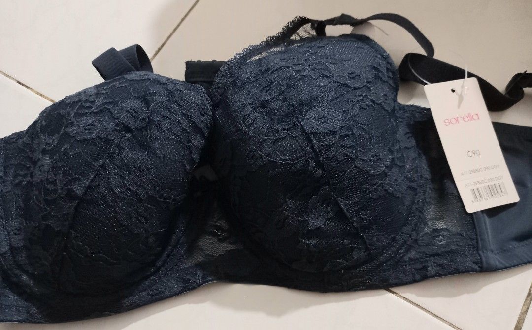 90C 50% OFF Sorella Luna Lace Wired Bra, Women's Fashion, New Undergarments & Loungewear on ...