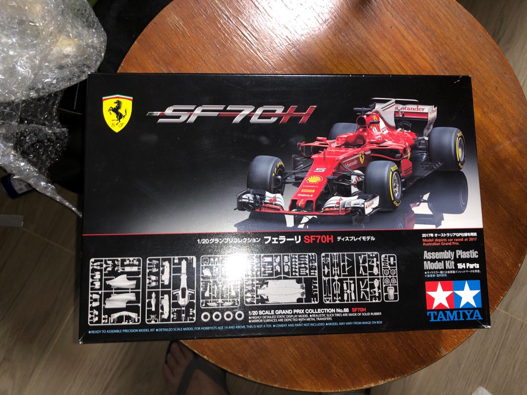 Tamiya 1/20 F1 Ferrari SF70H kit, 興趣及遊戲, 玩具 & 遊戲類 - Carousell