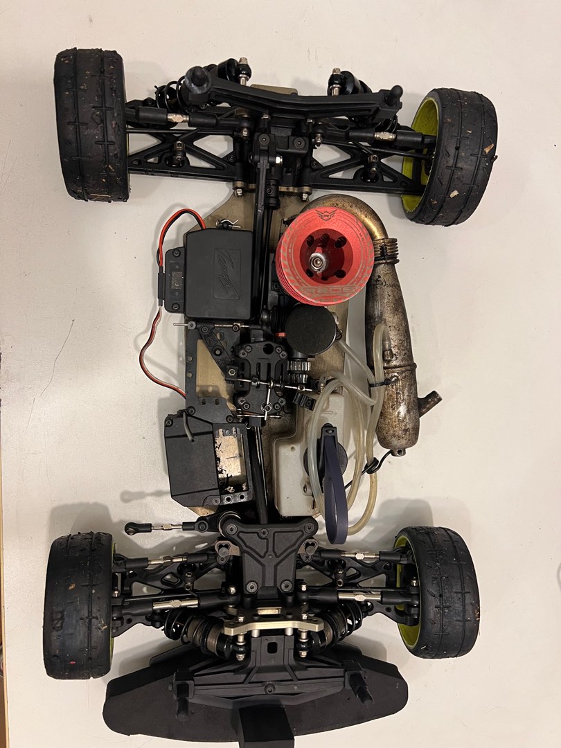 Team C, 1/8th Scale GT, Hobbies & Toys, Toys & Games on Carousell