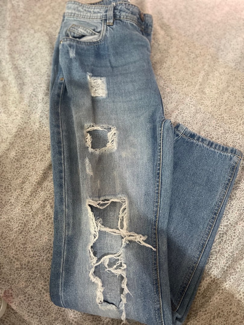 Terranova Distressed / Ripped Jeans, Women's Fashion, Bottoms, Jeans on ...