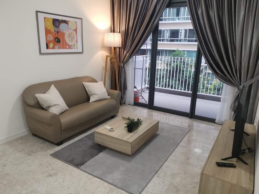 the Lakefront Residences, Property, Rentals, Room Rentals on Carousell