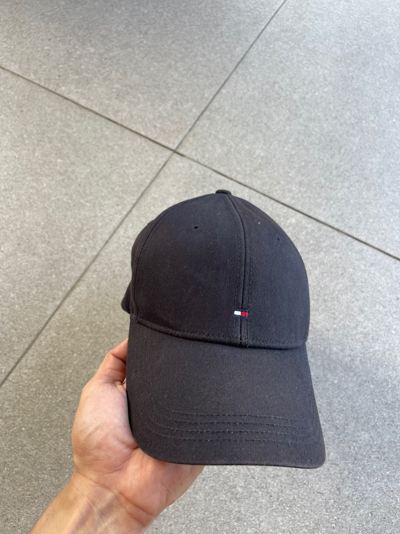 Tommy Hilfiger Cap, Men's Fashion, Watches & Accessories, Caps & Hats ...