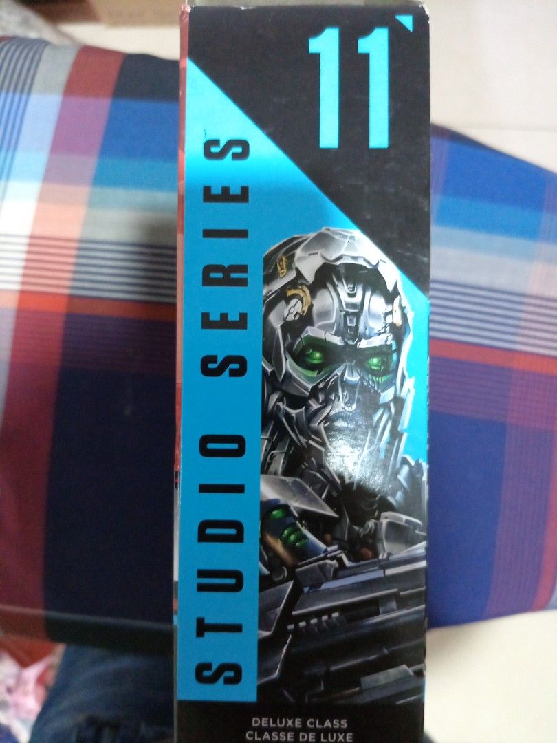Transformers studio series 11 lockdown, Hobbies & Toys, Toys & Games on ...