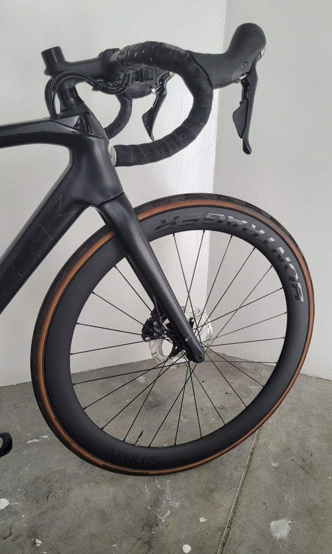 Trek Domane SL6 2020/21 Gen 3 Stealth Black with Bontrager Tools ...