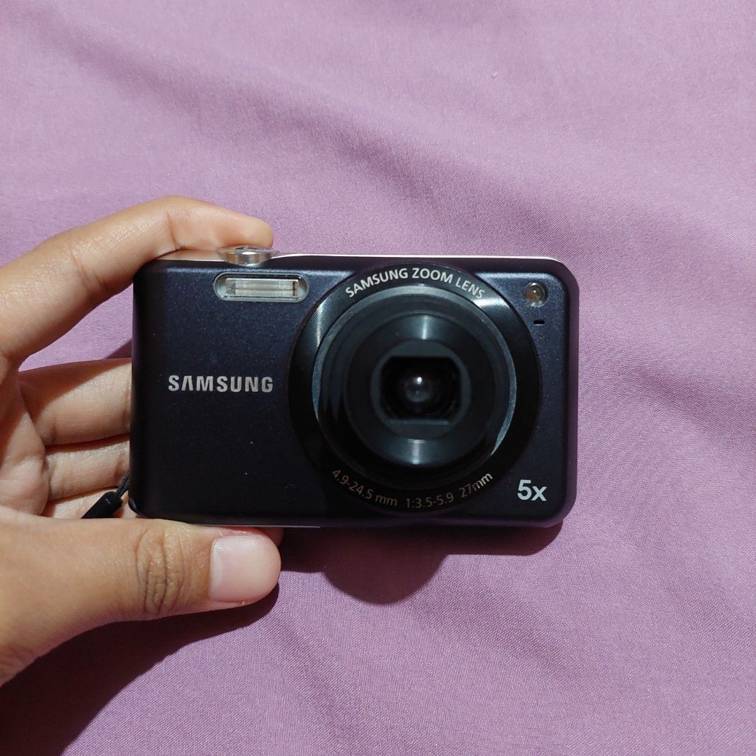 USED BLACK SAMSUNG ES70 DIGICAM, Photography, Cameras on Carousell