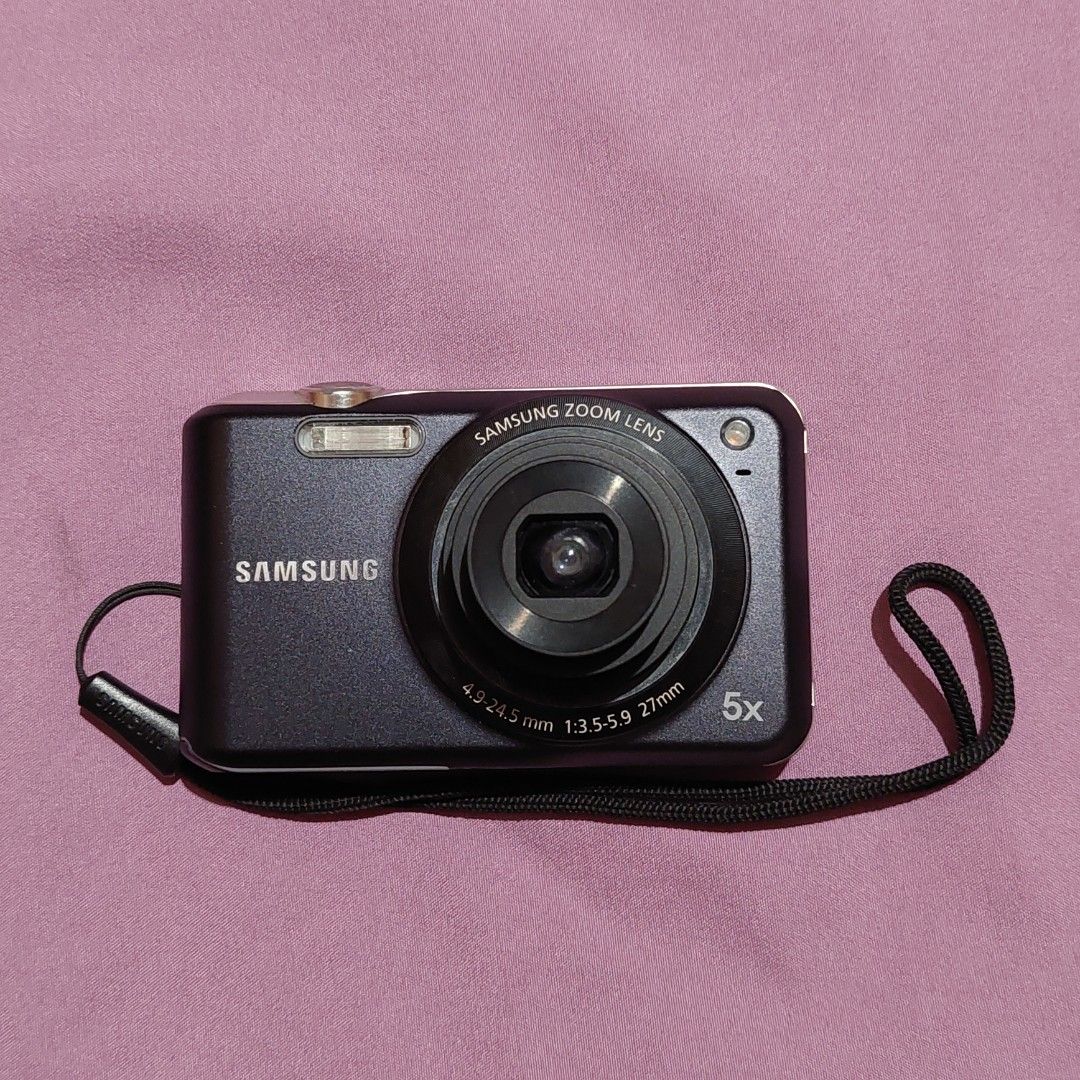 USED BLACK SAMSUNG ES70 DIGICAM, Photography, Cameras on Carousell