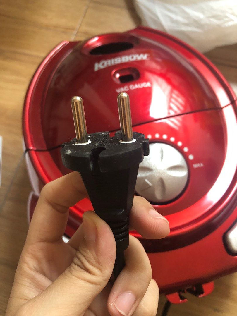 Vacuum Cleaner Krisbow Ace Hardware, Elektronik, Lainnya di Carousell