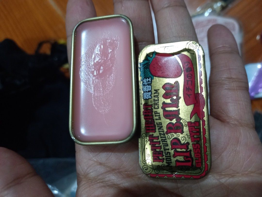 Vintage Lip Balm, Women's Fashion, Watches & Accessories, Other ...