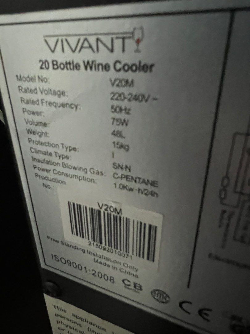 Vivant V20M Single Zone wine fridge, 家庭電器, 廚房電器, 酒窖及存倉 - Carousell