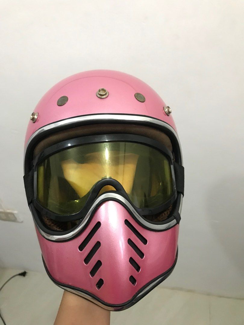 VRM classic helmet glitter pink, Motorbikes, Motorbike Parts ...