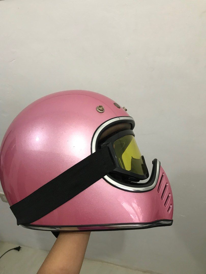 VRM classic helmet glitter pink, Motorbikes, Motorbike Parts ...