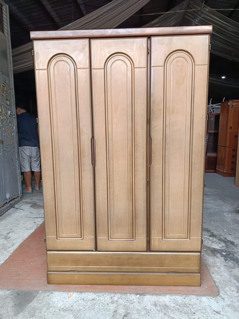 Wardrobe Cabinet Japan surplus, Furniture & Home Living, Furniture ...