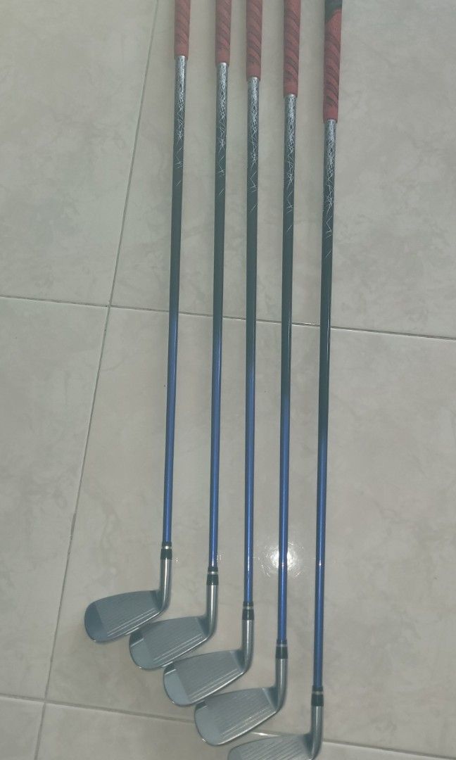 Yamaha impress UD+2. 9 to 5 irons, Sports Equipment, Sports & Games ...
