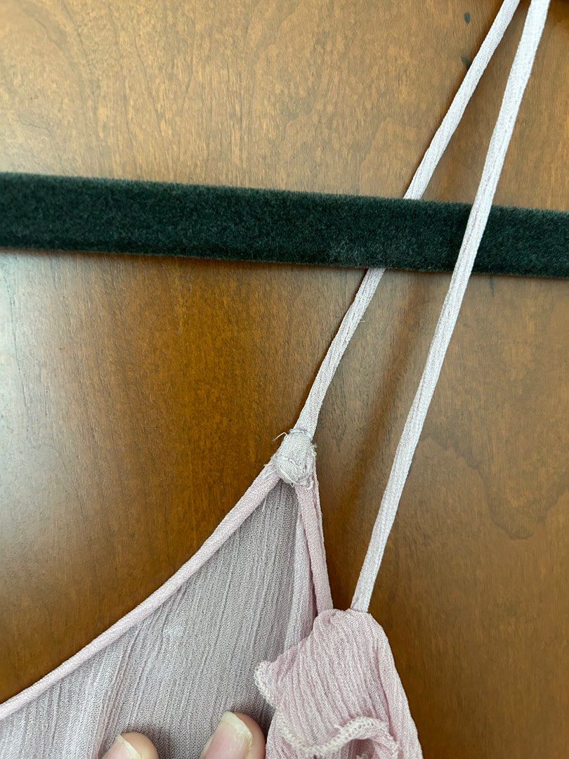 Zara Ruffled Top, Women's Fashion, Tops, Sleeveless on Carousell