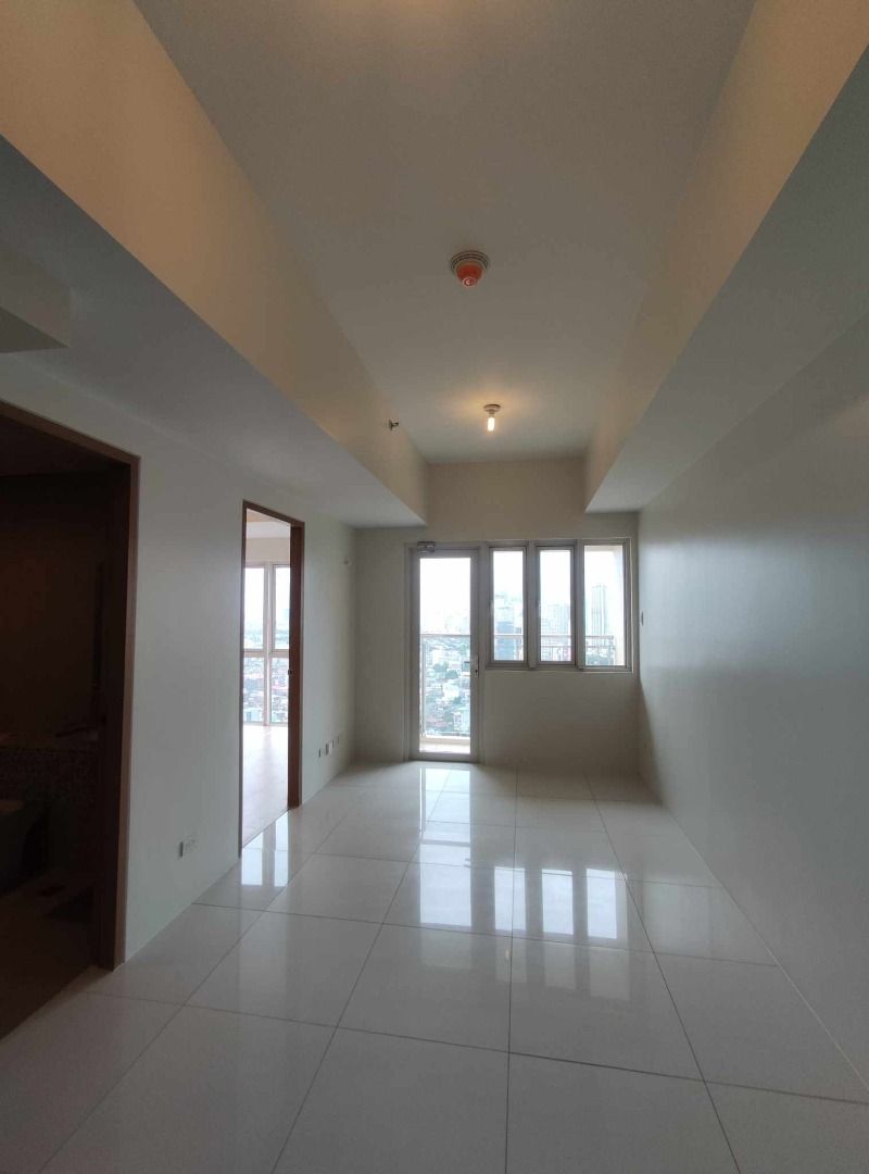 1bedroom condo in bgc time square west rent to own condo in bgc near ...