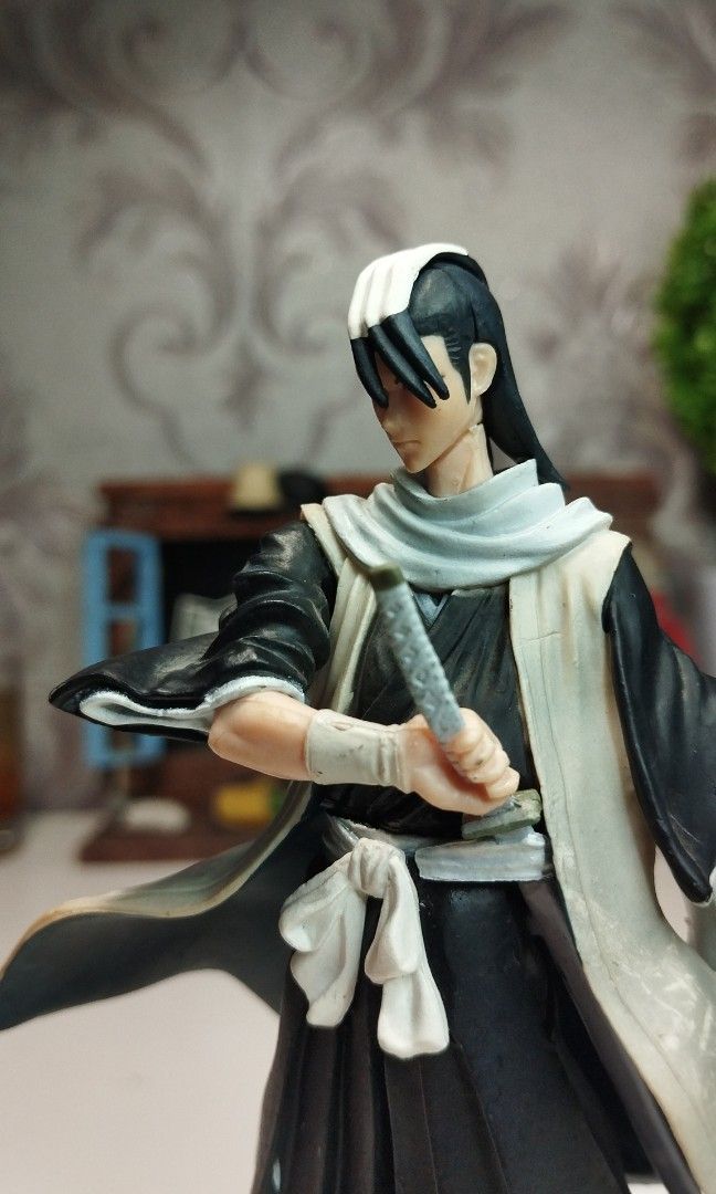 Action Figure Kuchiki Byakuya, Toys & Collectibles, Mainan di Carousell