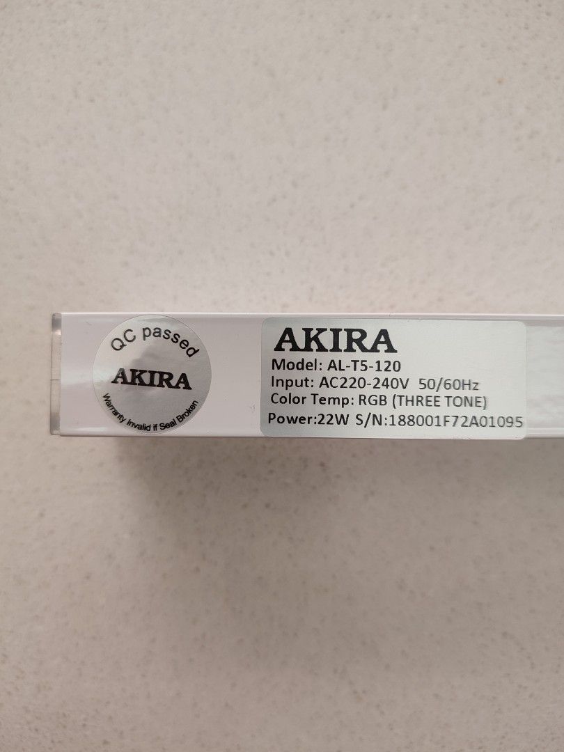 Akira T5 LED 22W (1 tube 3 colours), Furniture & Home Living, Lighting ...