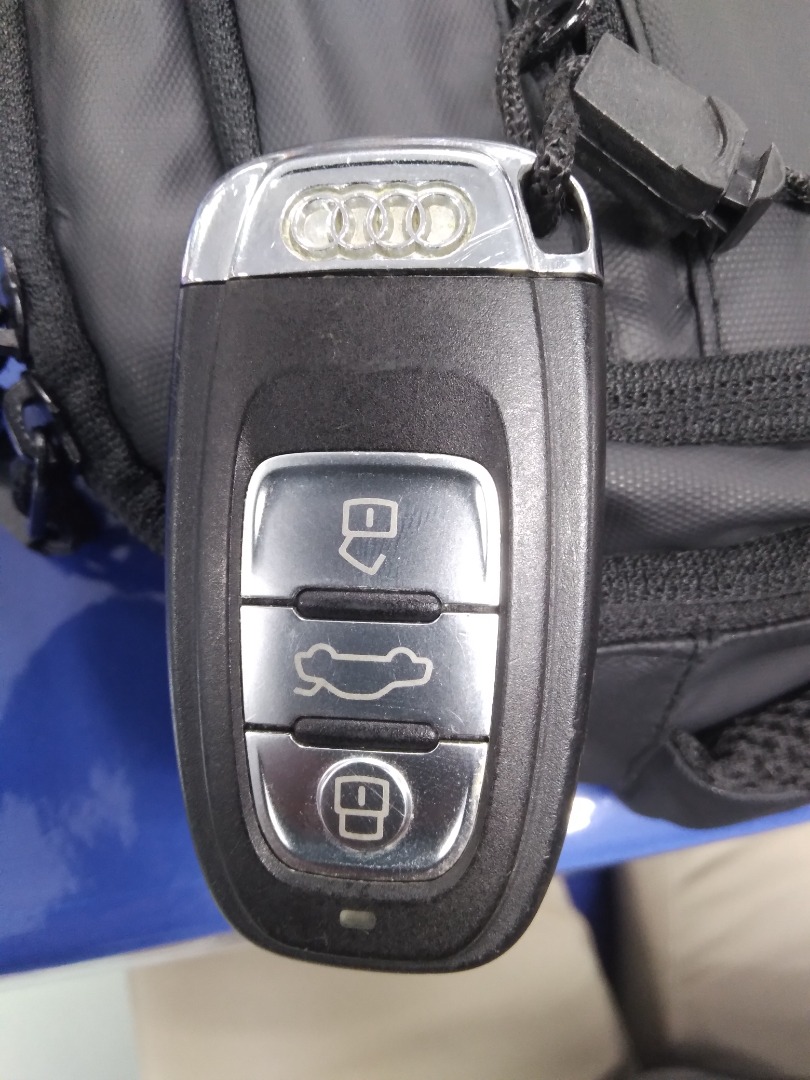 Audi key fob, Everything Else, Others on Carousell