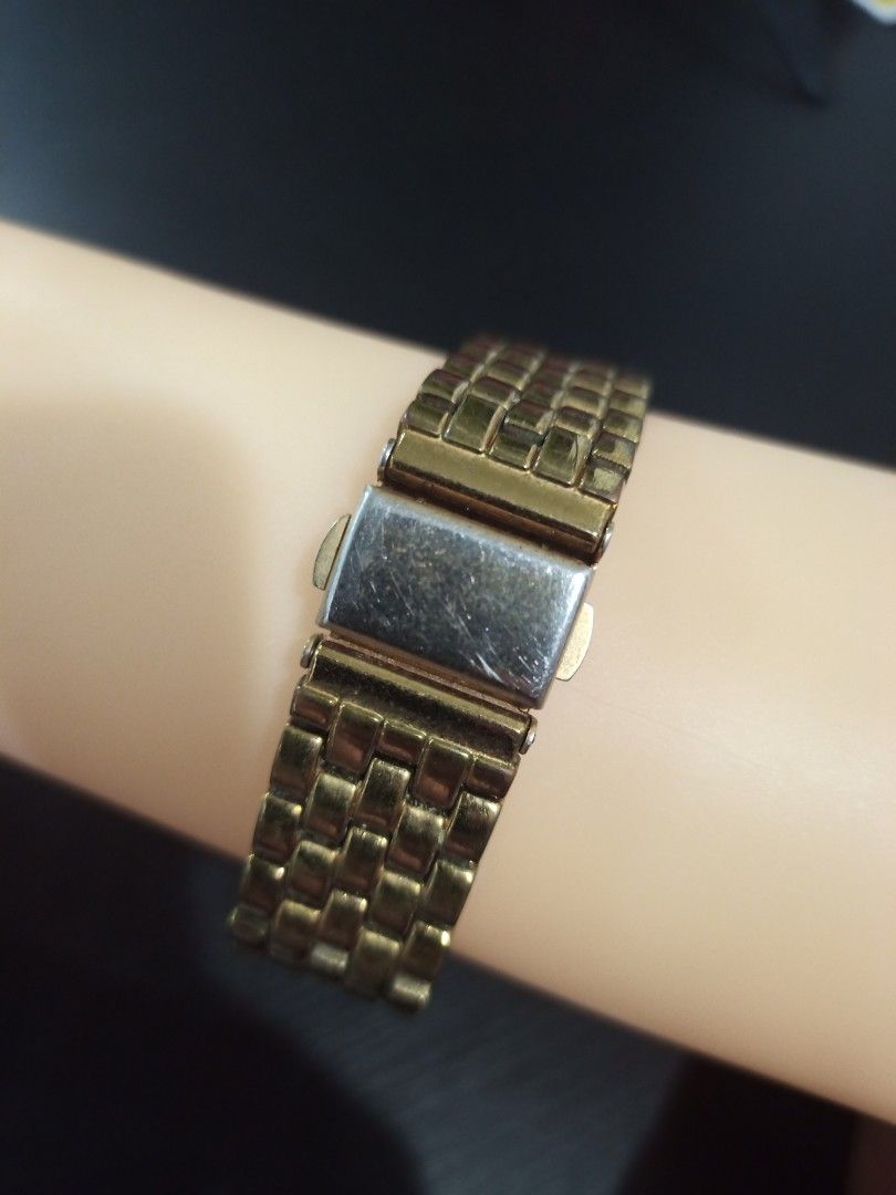 AVON Ladies watch quartz japan, Women's Fashion, Watches & Accessories ...