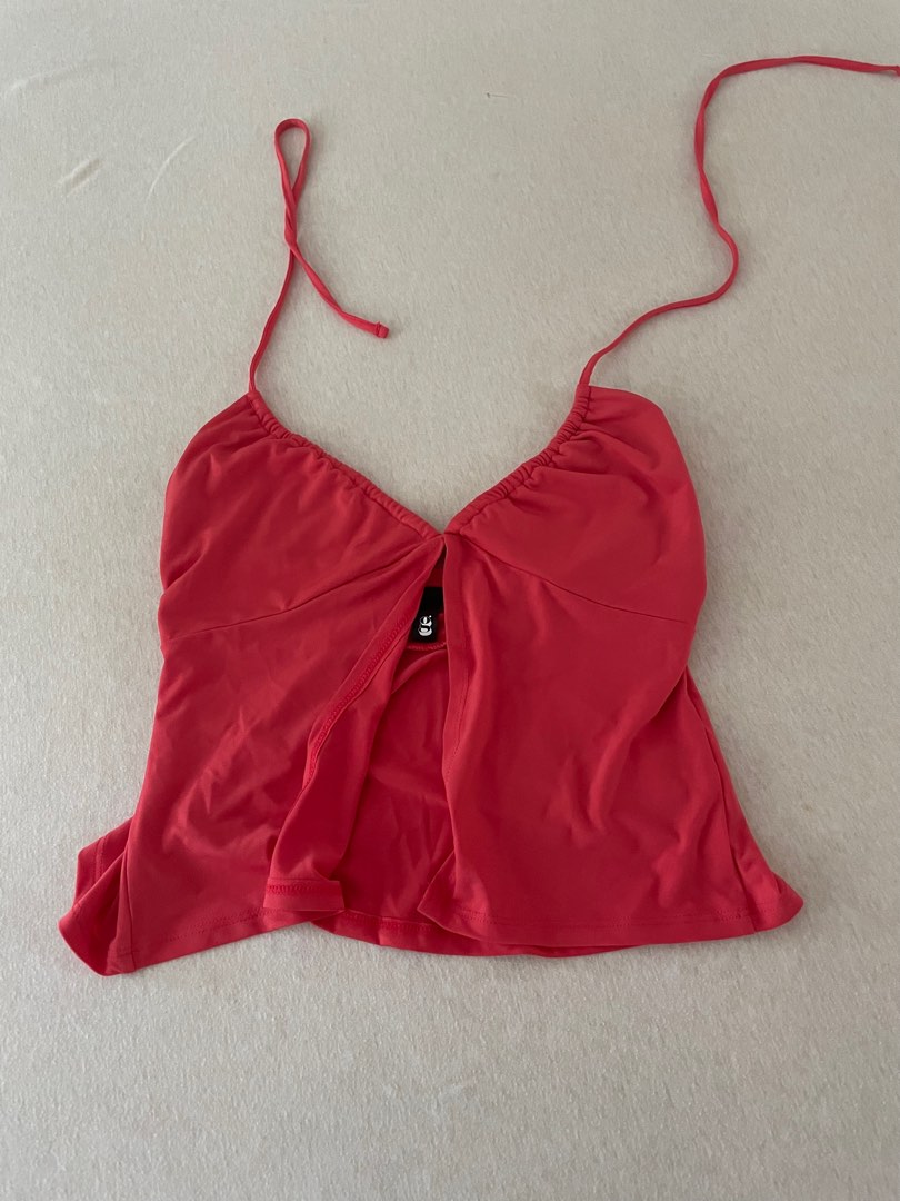 Backless tie top, Women's Fashion, Tops, Sleeveless on Carousell