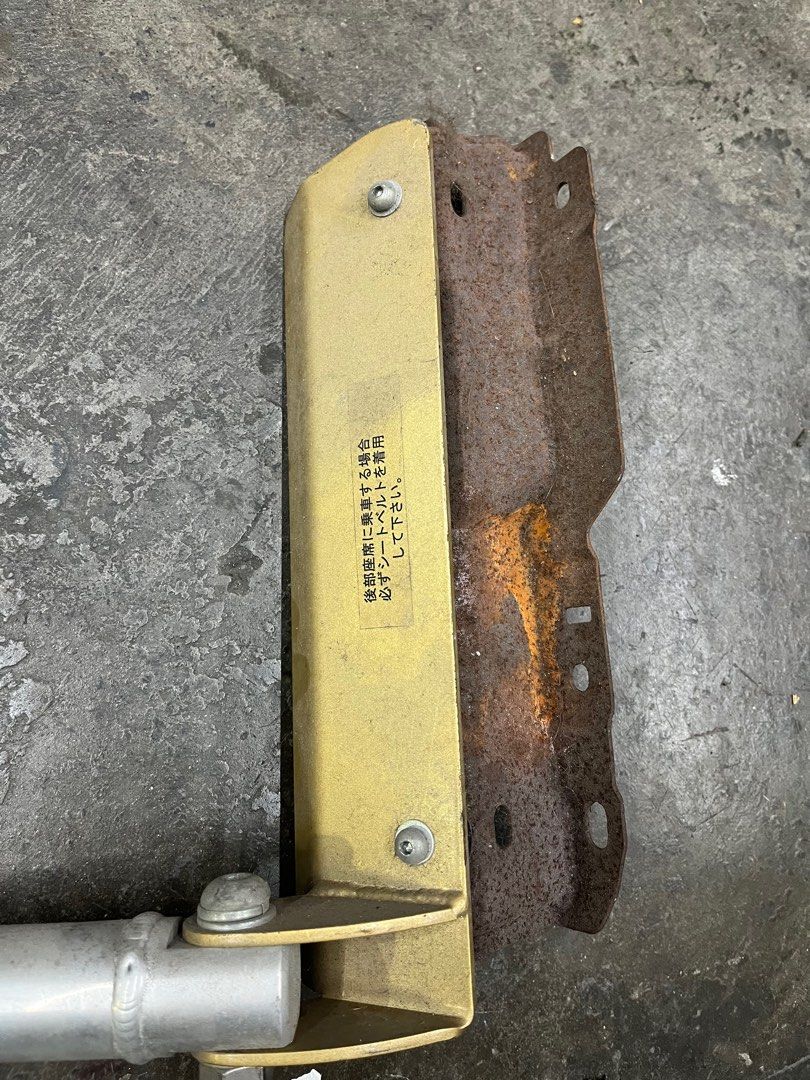 Beatrush colt version r roof bar, Car Accessories, Accessories on Carousell