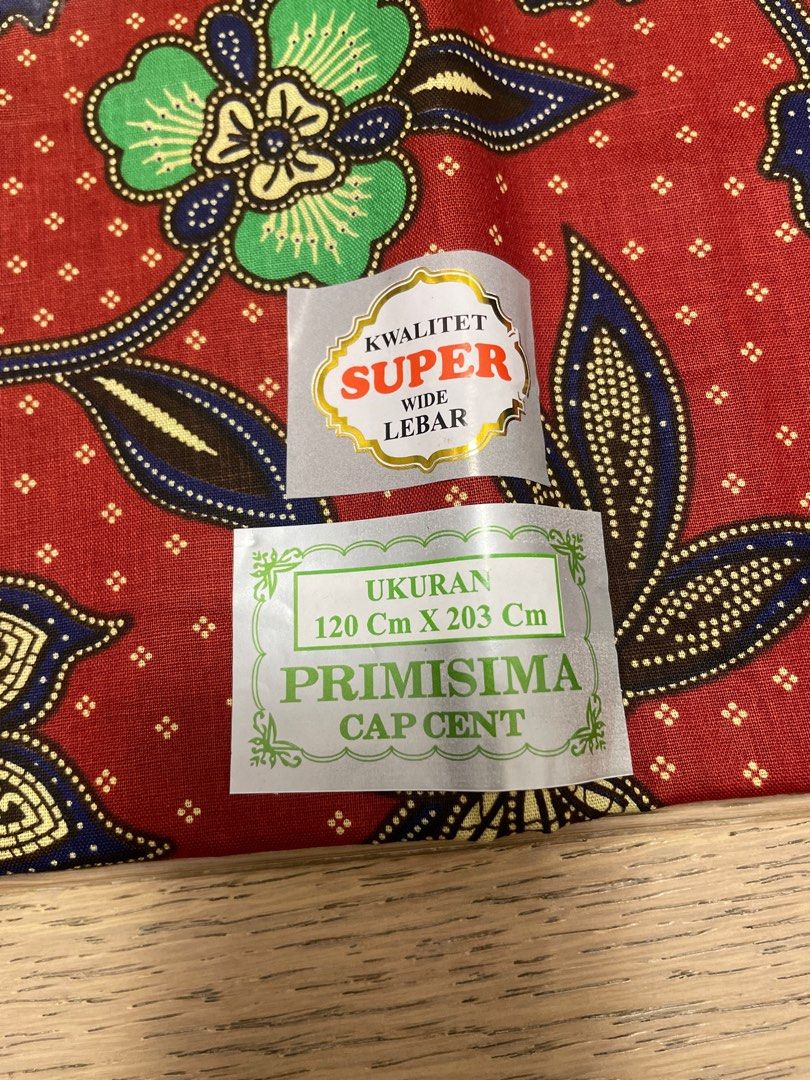 BN Batik Sarung Daun Mas, Women's Fashion, Muslimah Fashion, Baju ...